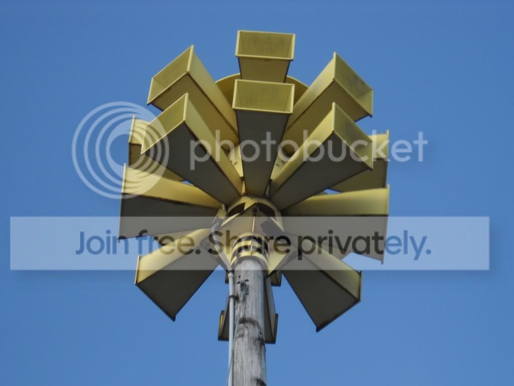Square Horned Sentry in Washington, Indiana - The Siren Board
